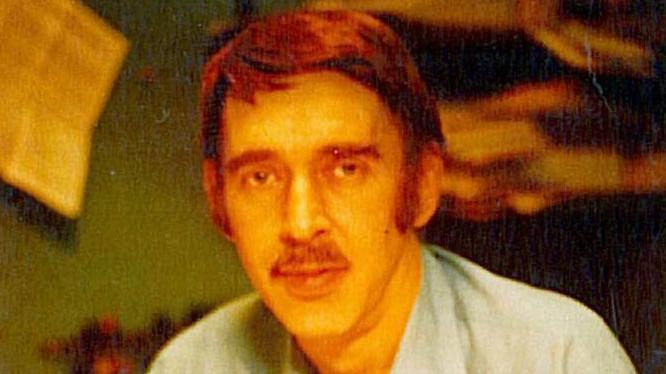 Pioneering Chicago businessman Chuck Renslow dies - Chicago Business ...