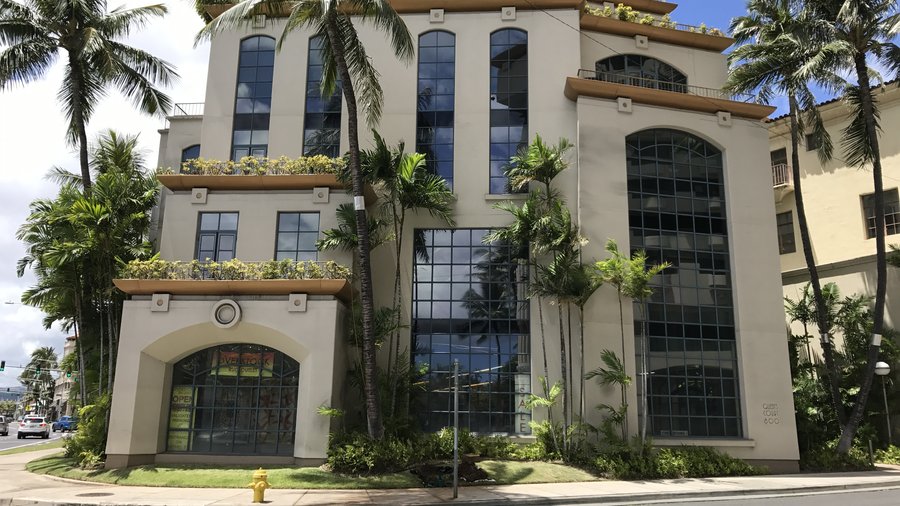 Indich Collection owners closing Downtown Honolulu rug outlet ...