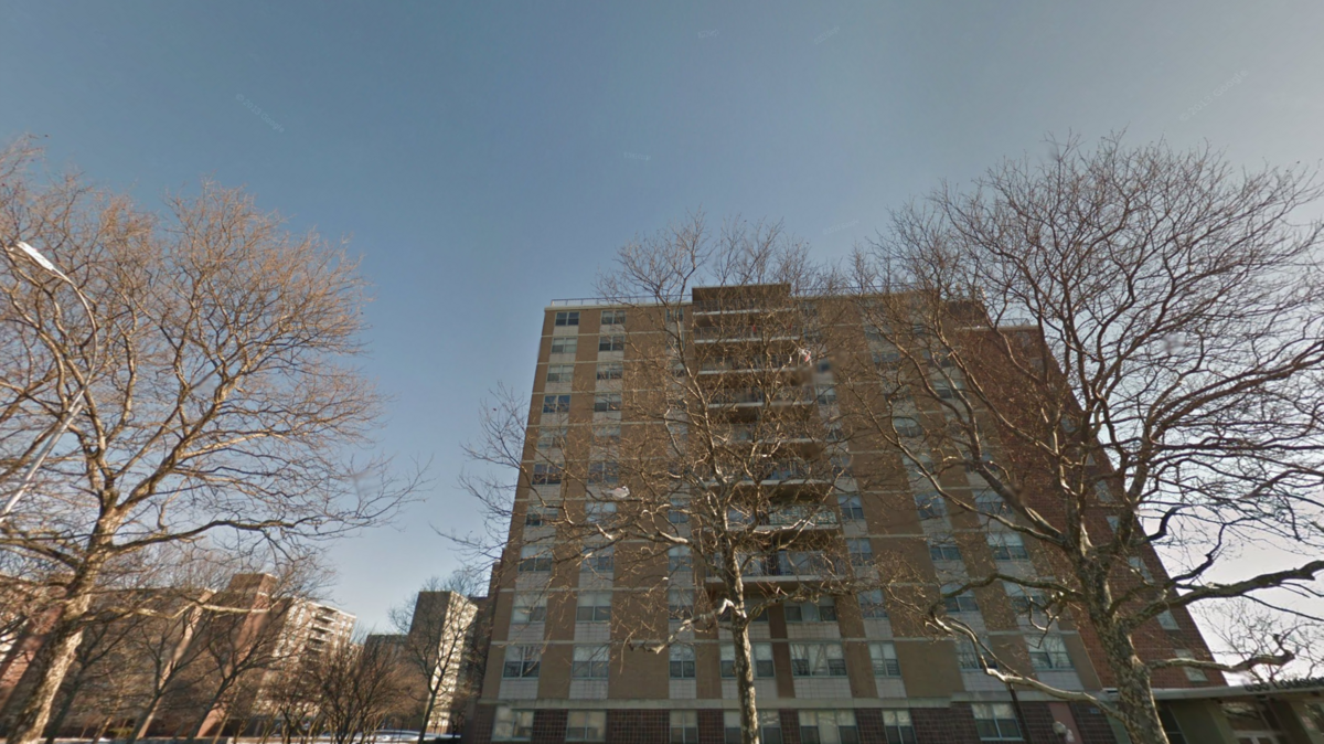 Starrett City officially sold for $905M, providing a profit for Trump ...