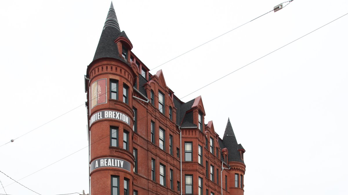 Hotel Brexton eyes reopening, complete with new restaurant - Baltimore ...