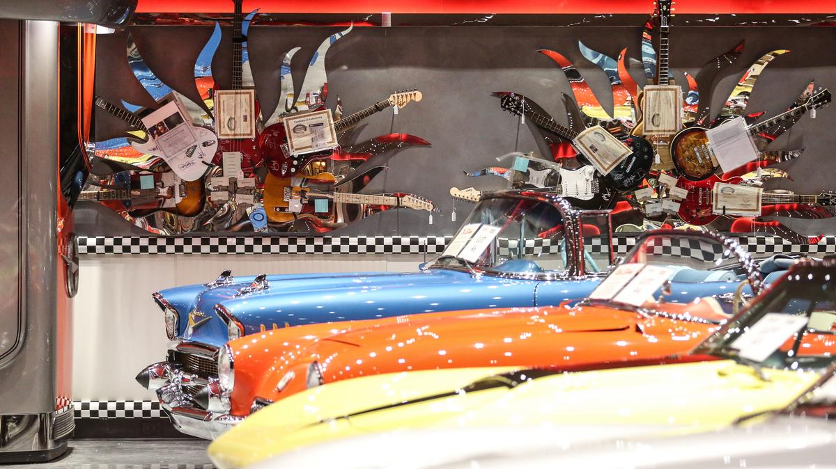 CBJ Morning Buzz: YouTube TV service arrives; Siskey auction brings in ...