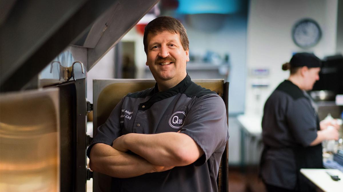 Groundbreaking Kansas City barbecue restaurateur dies - Kansas City ...