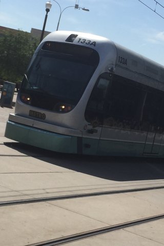 Phoenix Police, transit cops crack down on Metro light rail at airport ...