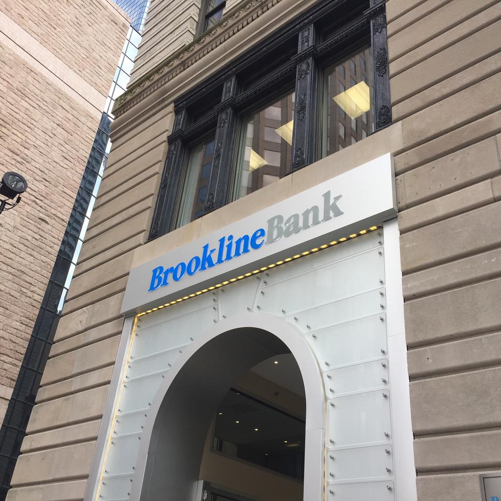 Massachusetts banks see big growth in business loans, unlike peers ...