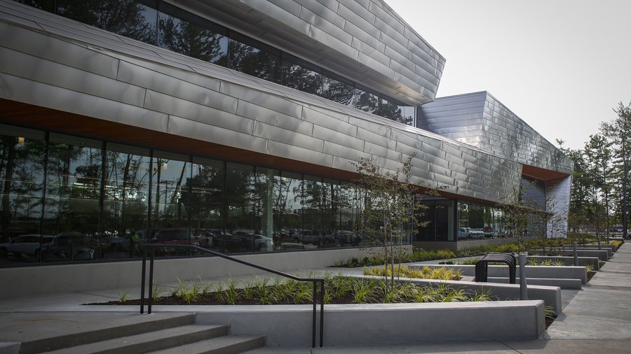 See photos of Louisville's new South Central Regional Library ...