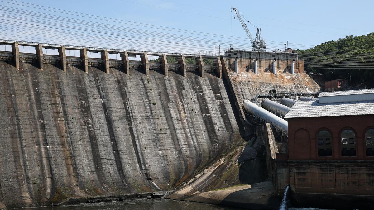 NC sides with Duke Energy in Cube Hydro case - Charlotte Business Journal