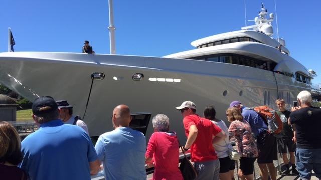Heads turn as the mega-yacht Avanti slips into Seattle (Photos) - Puget ...