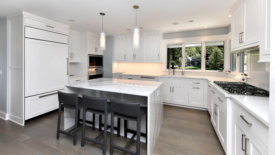 Dream Homes: Deephaven home with its own sandy beach listed for $4.49 ...