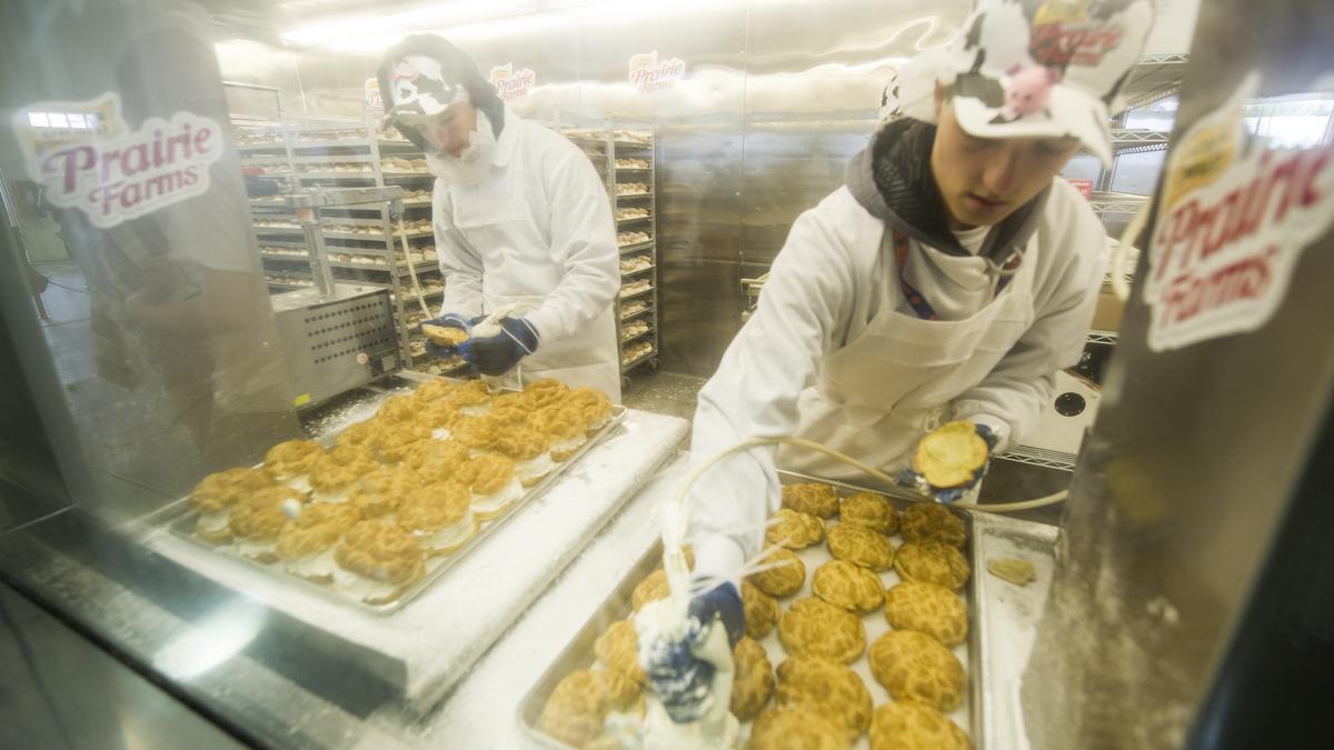 Curbside cream puffs are the first of the Wisconsin State Fair's "State ...