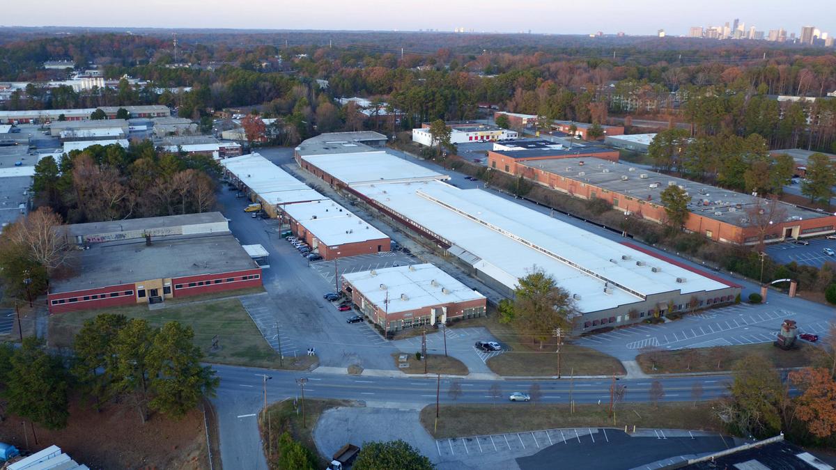 Selig Enterprises begins transforming first 'Upper Westside' warehouses ...