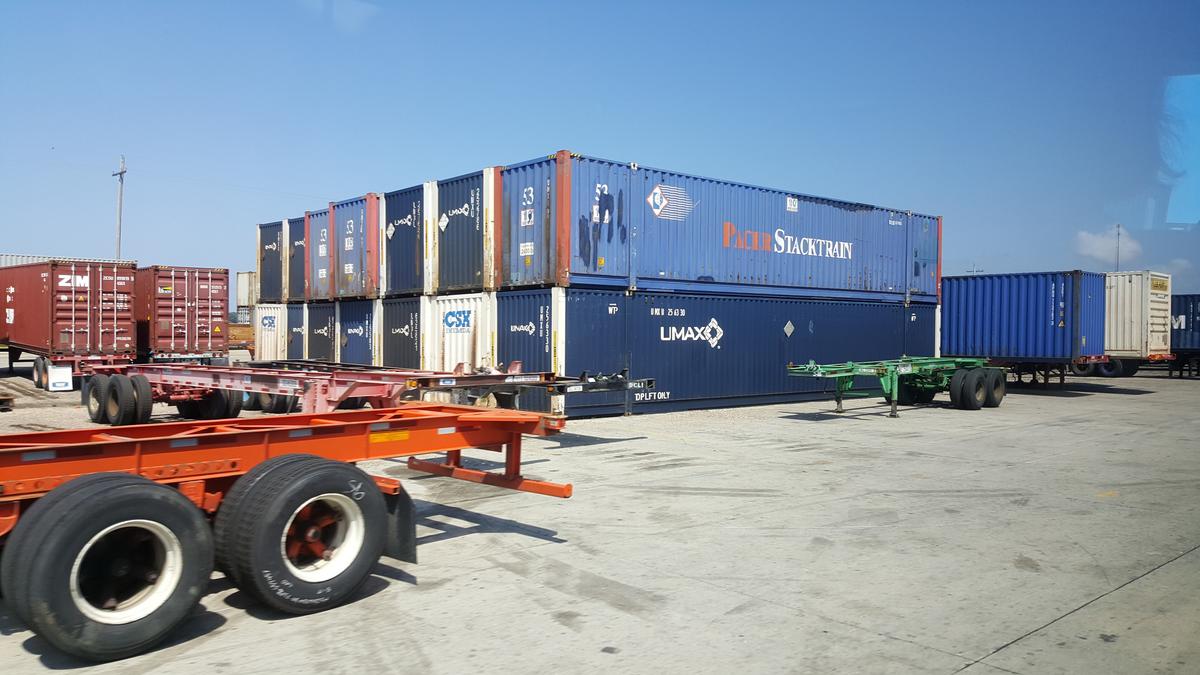 CN, CSX shared Memphis railroad intermodal terminal sets track for ...