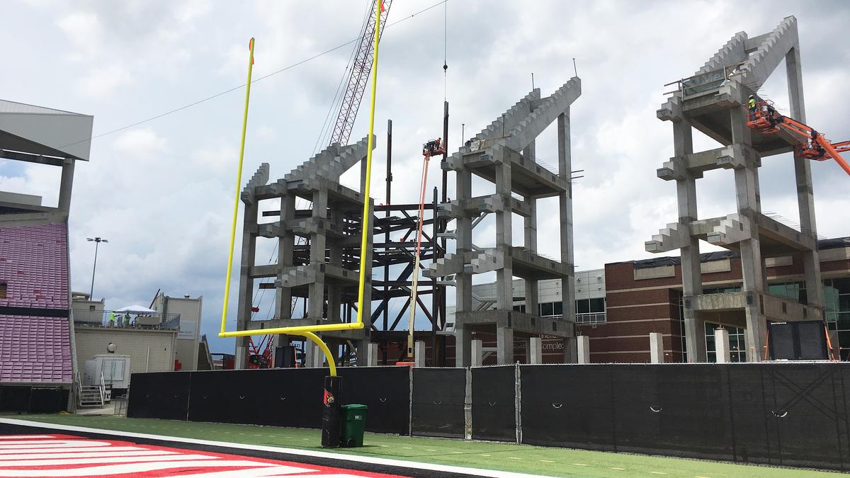 Johnny Unitas statue finds new home at Papa John's Cardinal Stadium ...