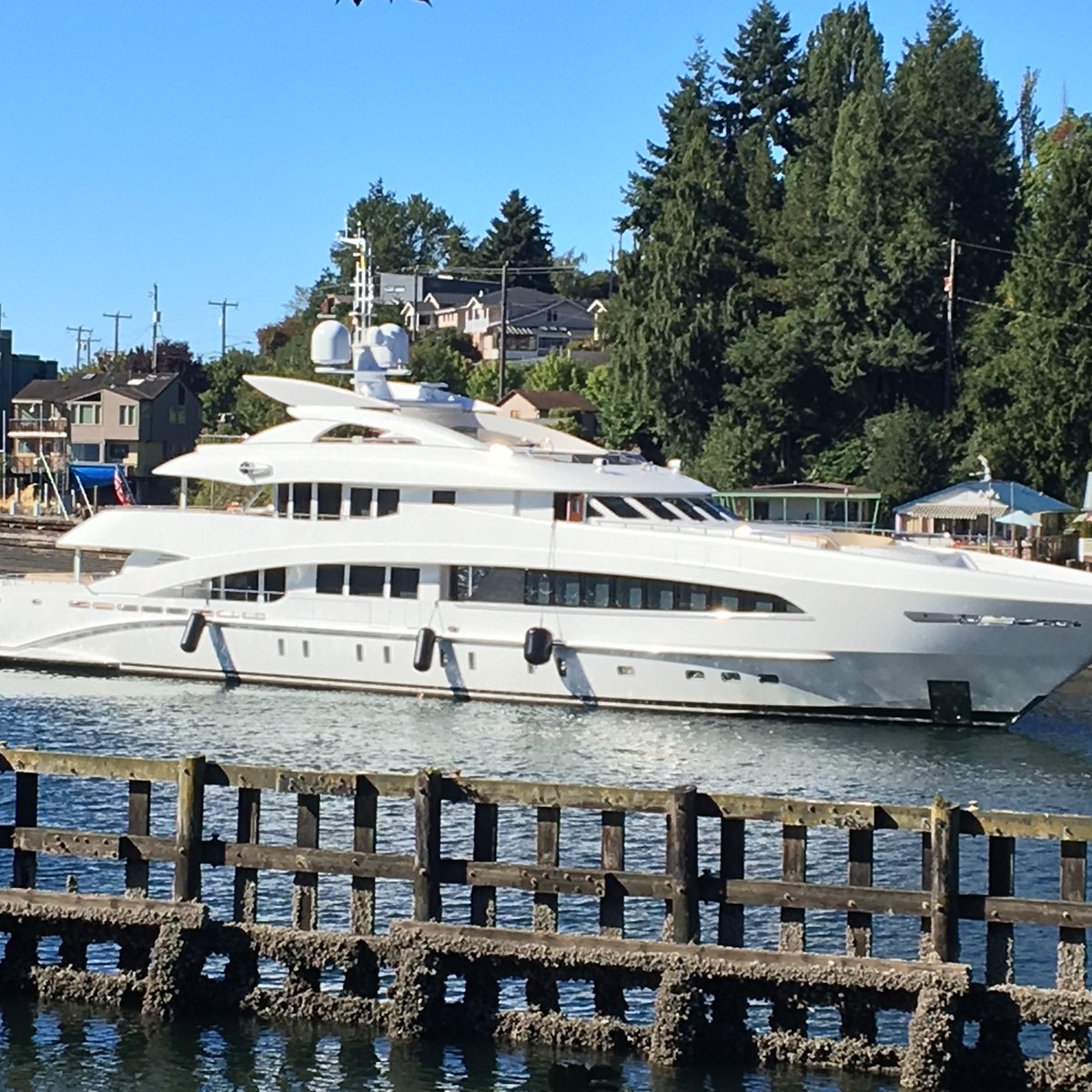 Robert Mercer Yacht