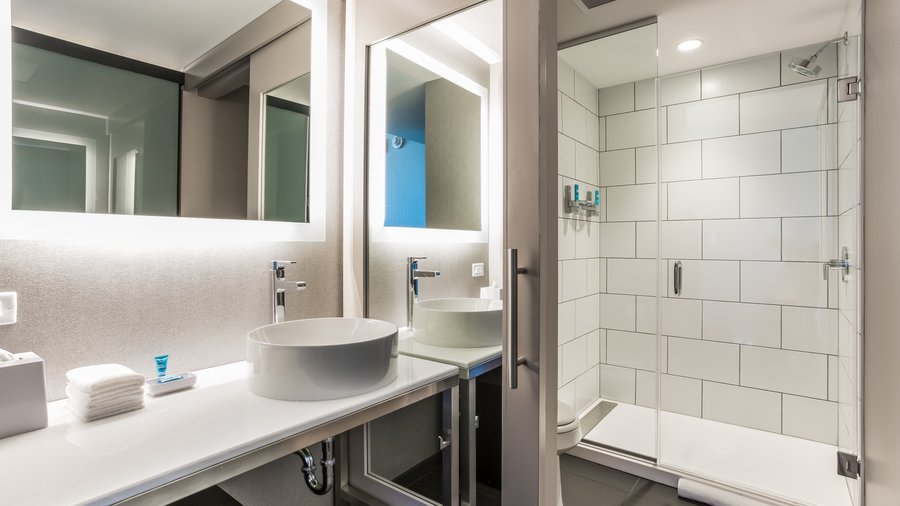Take a visual tour of Austin's sleek Element/Aloft hybrid hotel ...