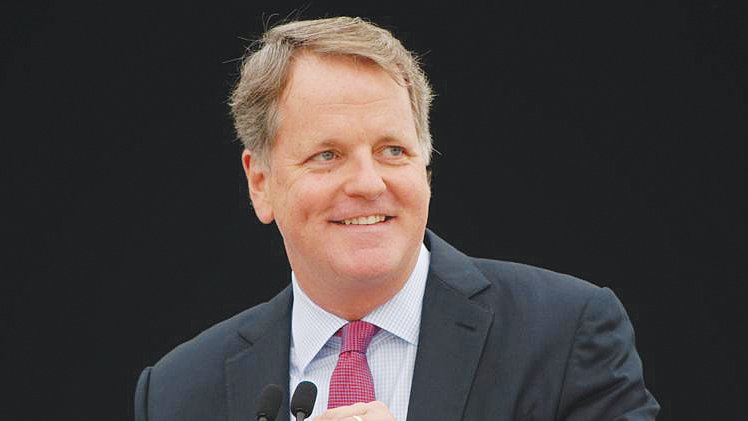 American Airlines 'taking decisive action' to improve, CEO Doug Parker ...
