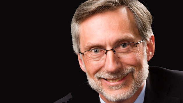 Los Alamos National Laboratory Director Charles McMillan announces ...