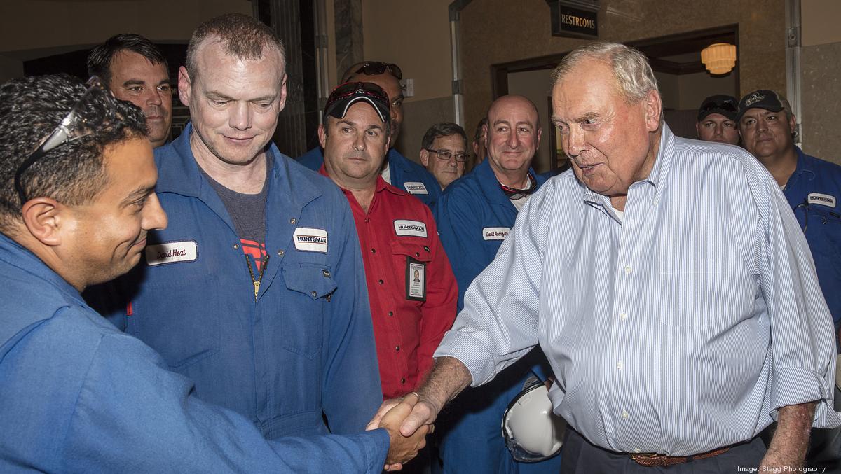 How much Huntsman Corp. will pay Jon Huntsman Sr. as a consultant ...