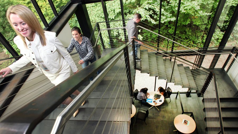 Juno Therapeutics Seattle headquarters and Bothell manufacturing