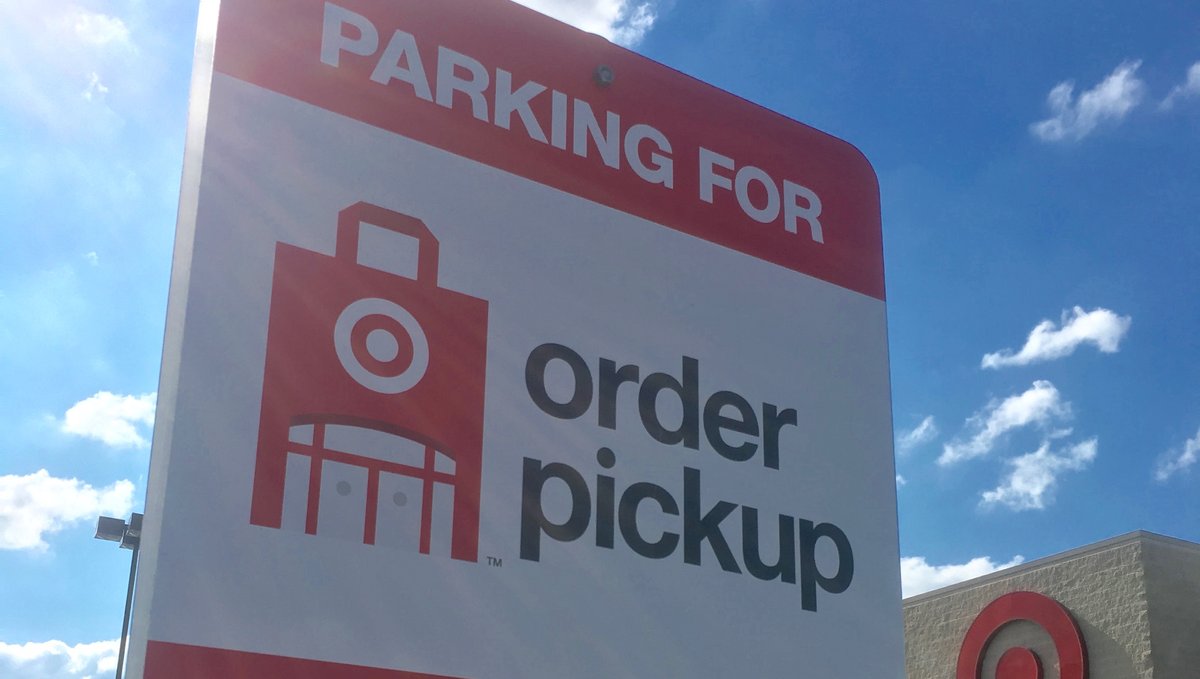 Target expanding curbside returns nationwide - Minneapolis / St. Paul ...