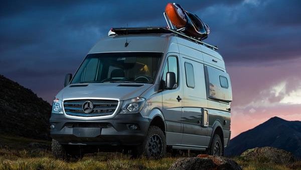 Winnebago unveils off-road RV for extreme-adventure types (photos ...