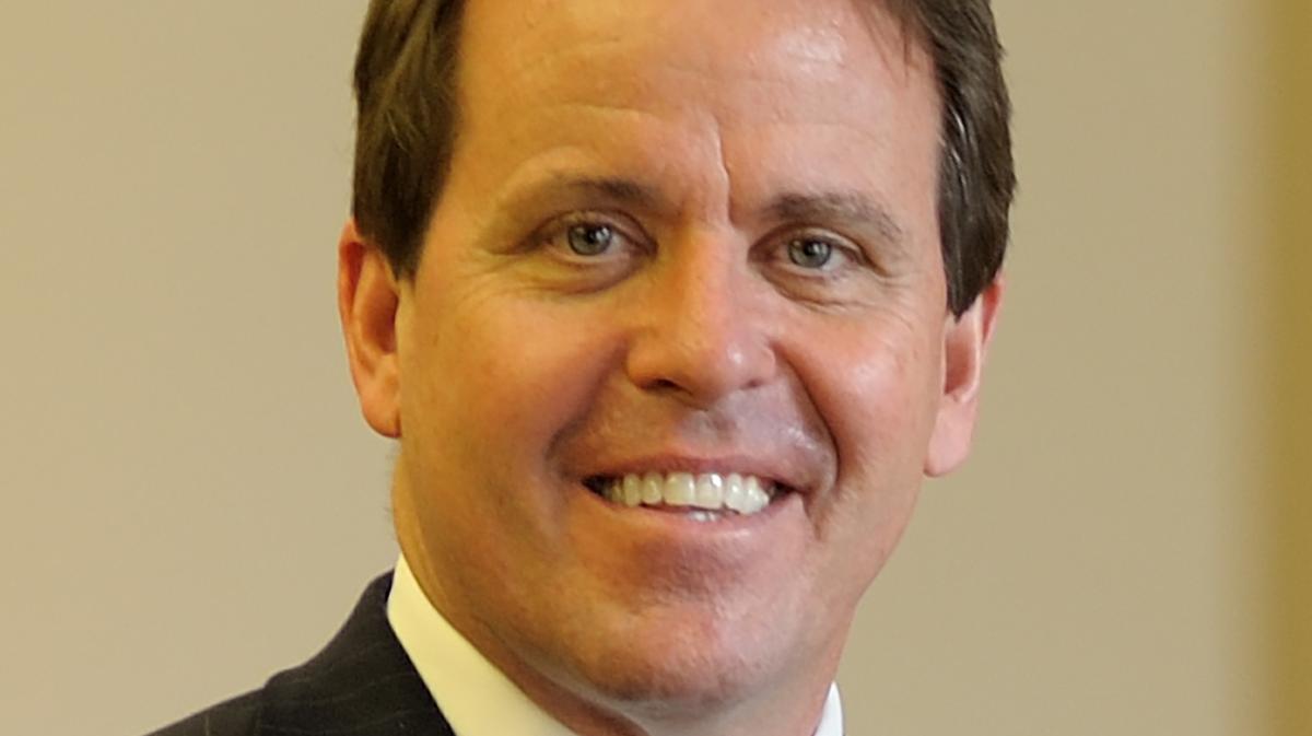 First Mid-Illinois Bancshares changes name, reports record earnings ...