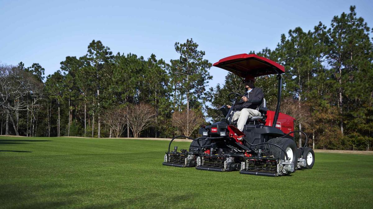 Toro Co. rides increased demand in professional segment to record 2nd ...