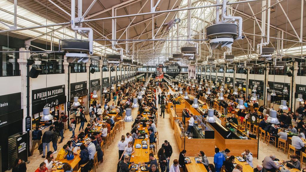 It's time for Boston's Time Out Market. Here's a sneak peek inside ...