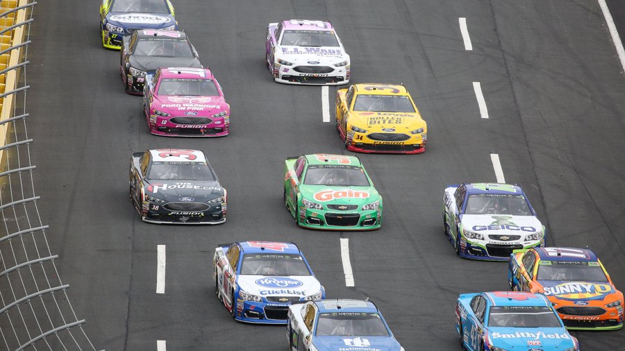 PNC signs five-year deal to become official bank of NASCAR ...