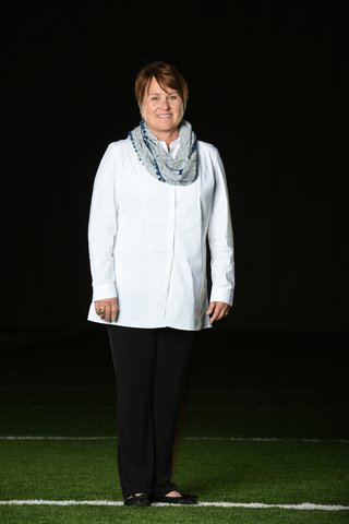 Tennessee Titans owner Amy Adams Strunk profiled by ESPNW - Nashville ...