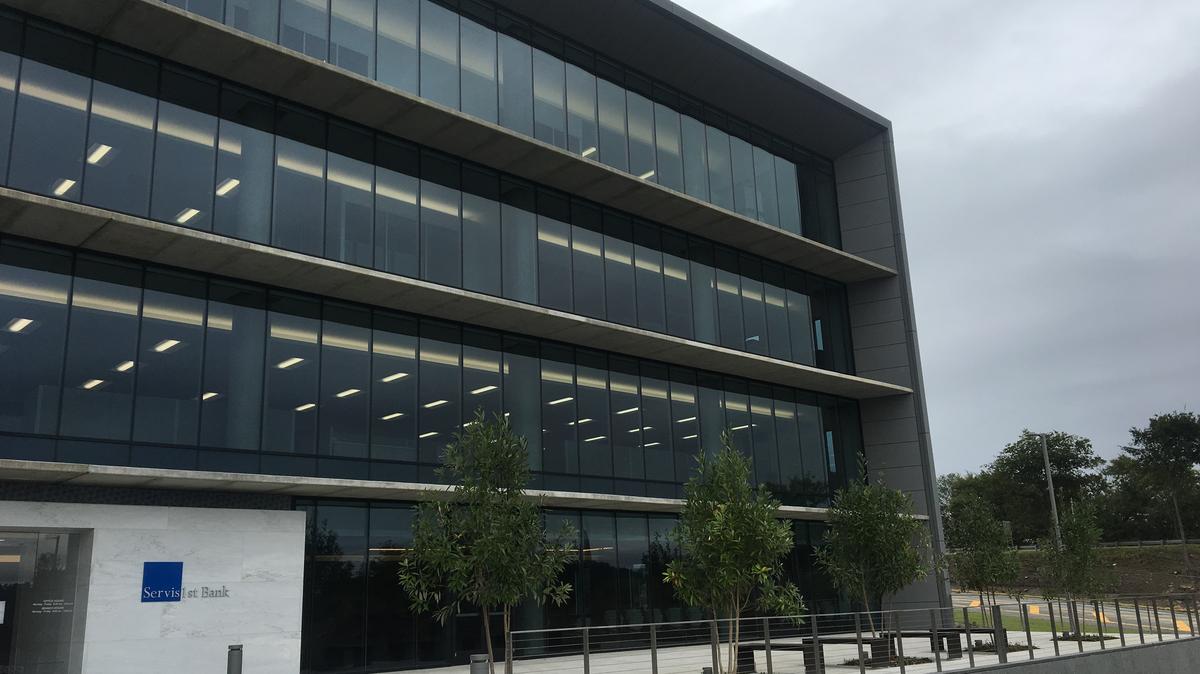 ServisFirst opens new headquarters building at Woodcrest Place in ...