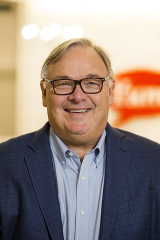 Yum Brands CEO Greg Creed sells stock as shares hit historic high ...