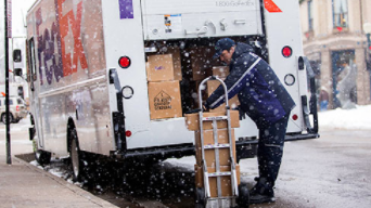 FedEx Ground ramps up hiring in Greater Cincinnati for the holidays ...