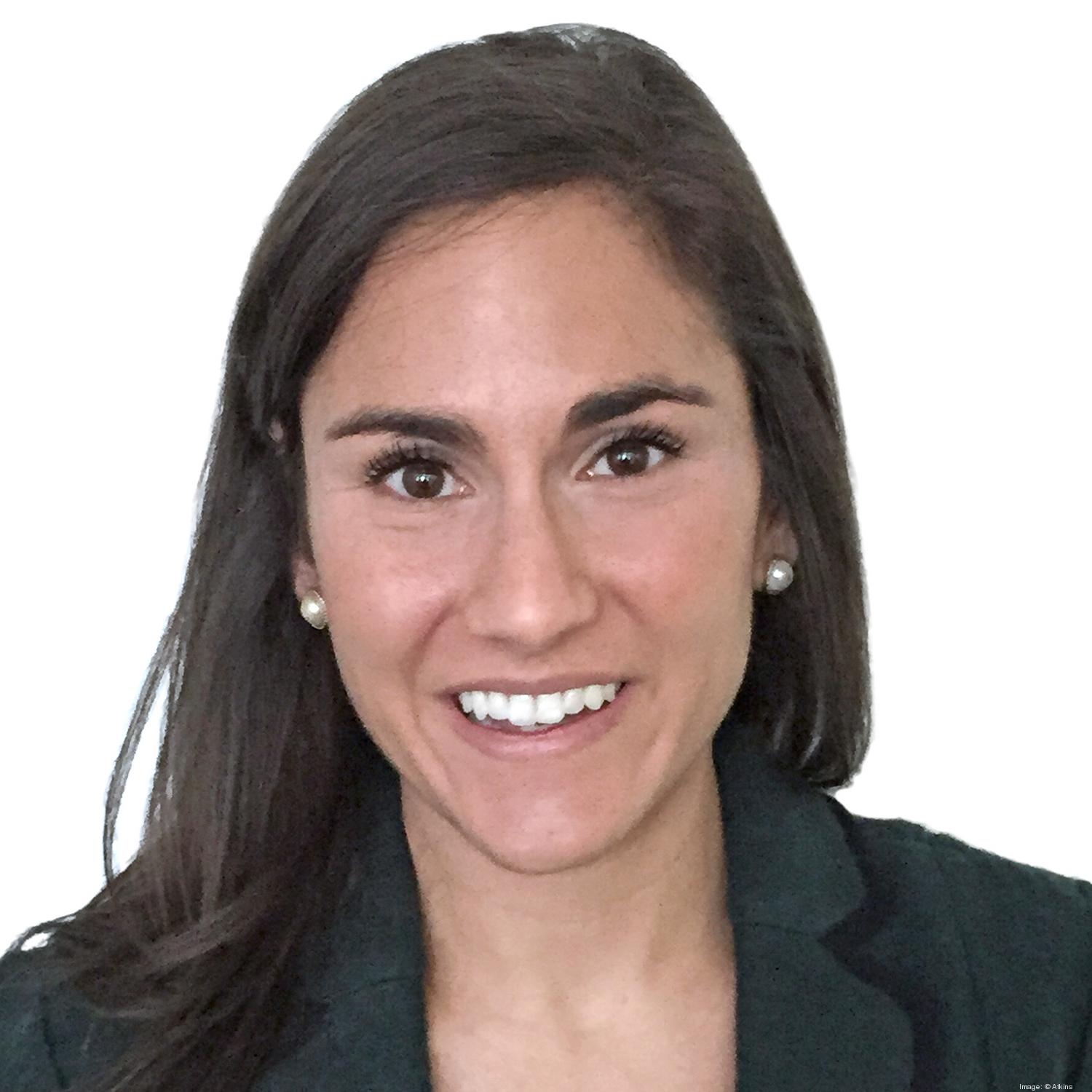 Courtney Grill's Instagram, Twitter & Facebook on IDCrawl