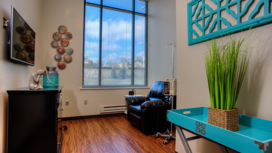 Infusion Express - Briarcliff private suite