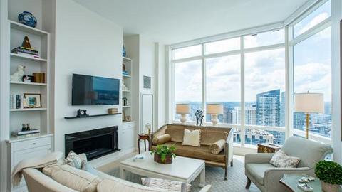 GE exec Jeffrey Bornstein's 'showcase townhouse' in Boston's Back Bay ...