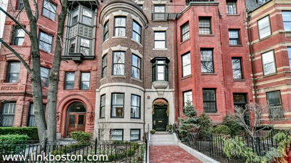 GE exec Jeffrey Bornstein's 'showcase townhouse' in Boston's Back Bay ...