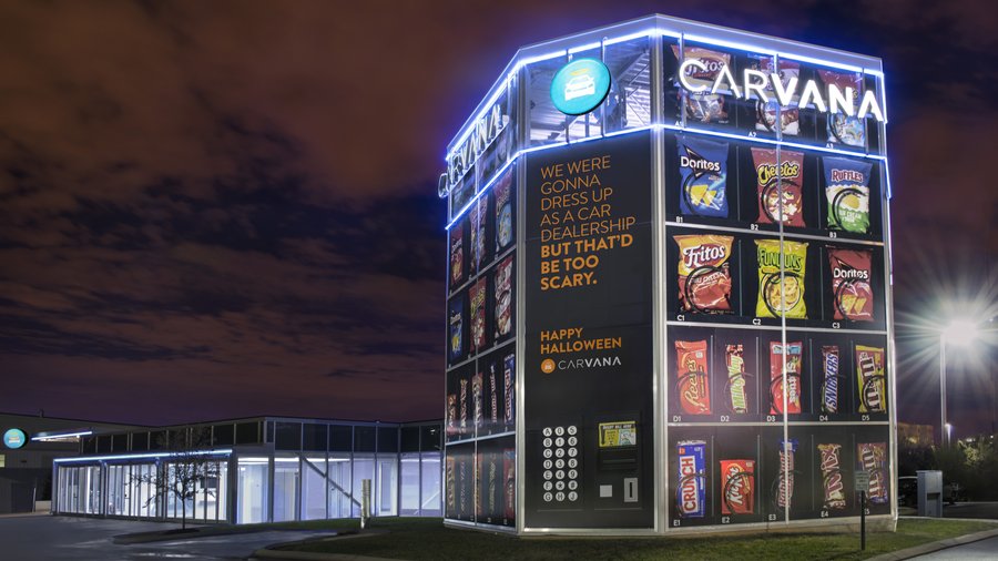 Carvana trolls car dealerships with one of the largest Halloween ...