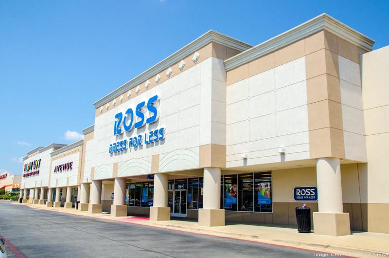 High-profile Round Rock shopping center up for sale - Austin Business ...