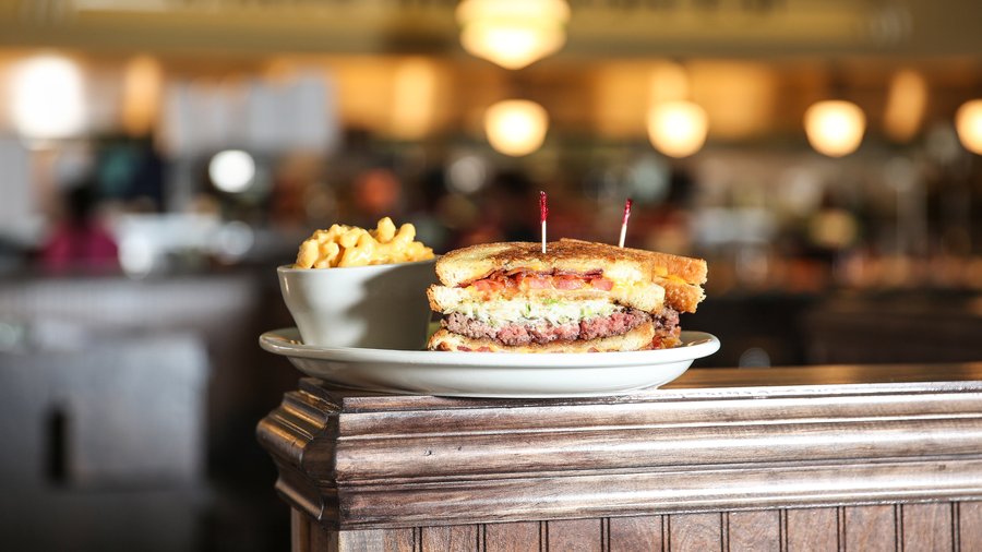 Here's a peek inside Metro Diner's newest Charlotte-area location ...