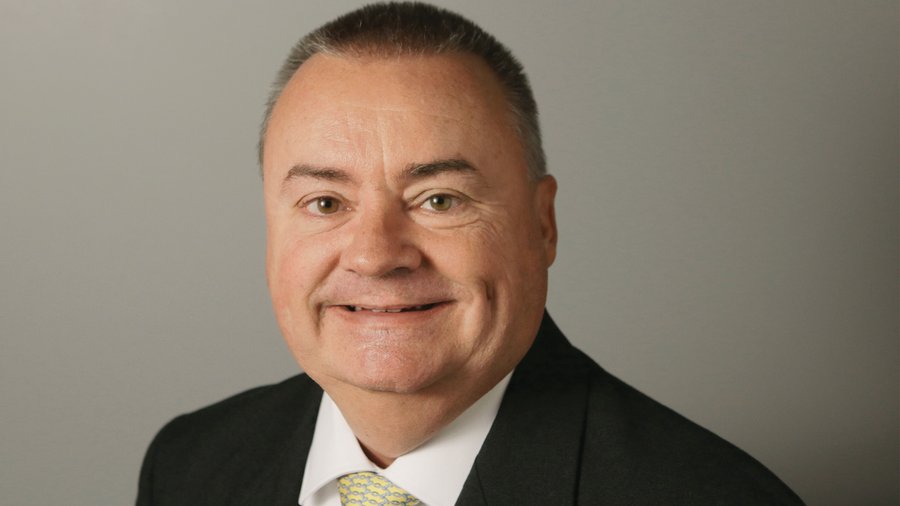 11 17 JW CFO OF THE YEAR PAUL LENTZ
