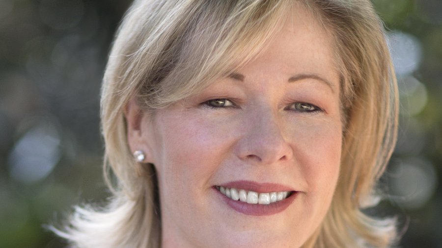 United Airlines names a second regional president, for California ...