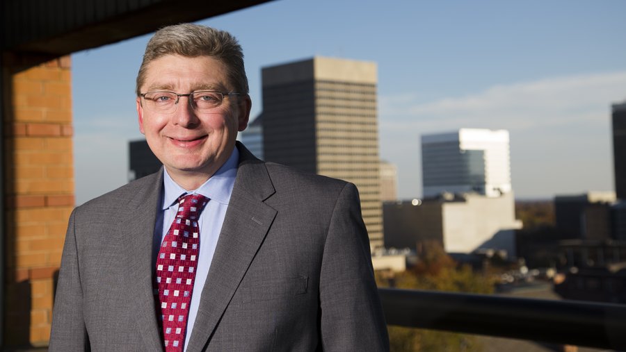 7 questions with Enterprise Bank & Trust's Jim Lally - St. Louis ...