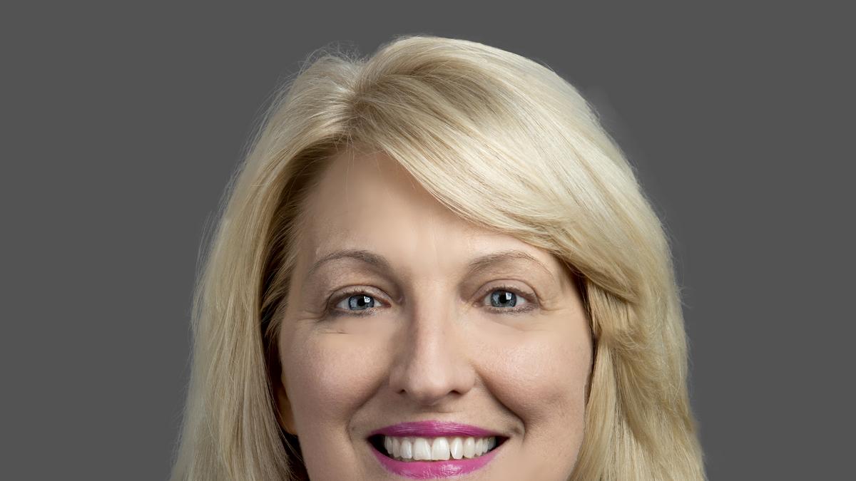 Two execs who worked together in Florida reunited at a Memphis hospital ...