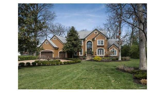 Carmody MacDonald Principal Joyce Capshaw sells Webster Groves home for ...