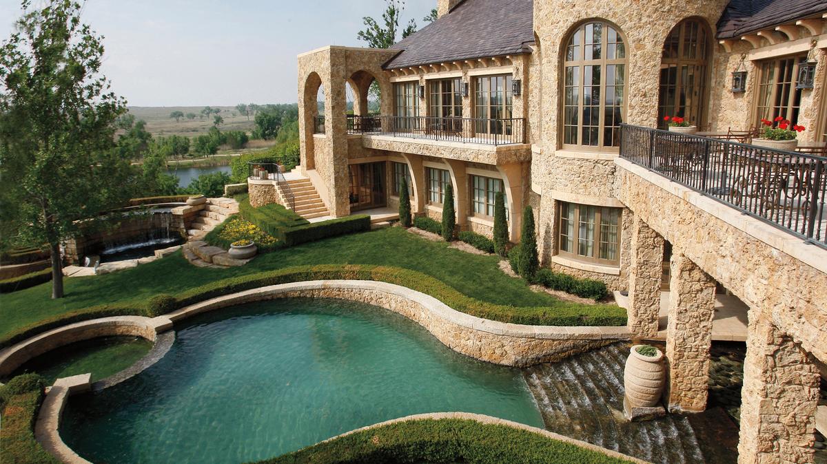 Dallas tycoon T. Boone Pickens puts iconic Texas ranch on market for ...