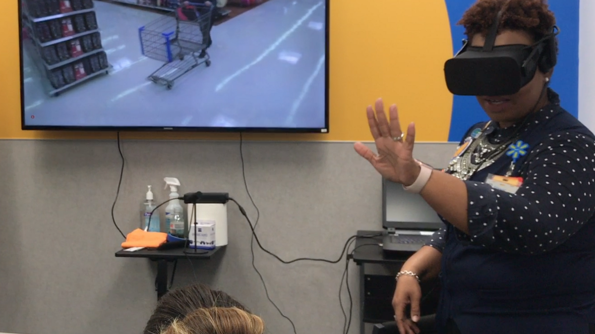 Wal-Mart using virtual reality to prepare for holiaday rush - Bizwomen
