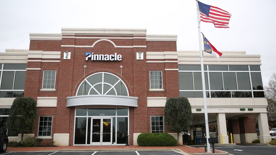 Pinnacle Financial hires employees from Charlotte investment bank ...