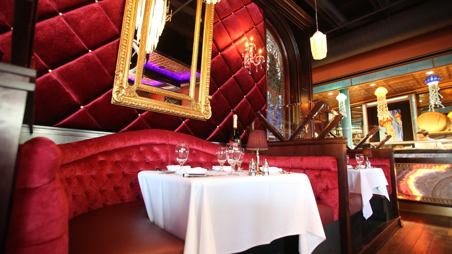 Jeff Ruby bar booth dje