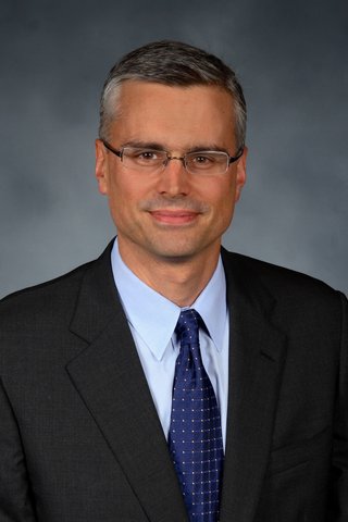 Cognex executive compensation: CEO Willett's pay fell 30% in 2022 ...