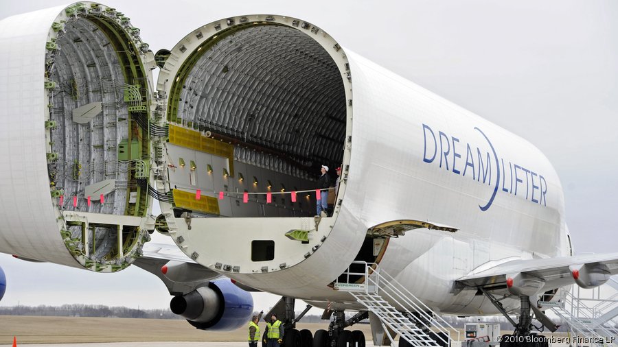 Boeing reveals fate of Dreamlifters in Seattle - Puget Sound Business ...